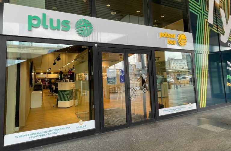 Poland Mobile Operators: Which One is the Best 2025?